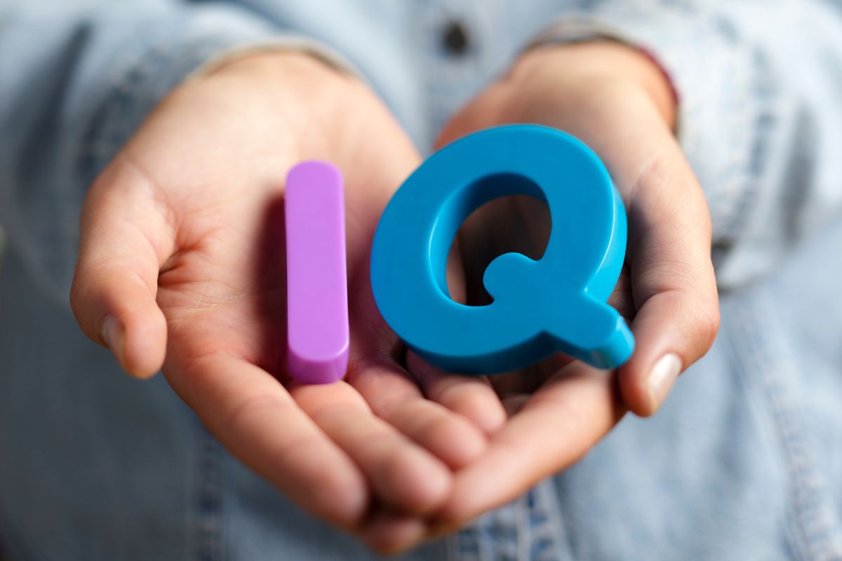 Who Has The Highest IQ Ever? Famous People's IQ Scores Compared - The ...